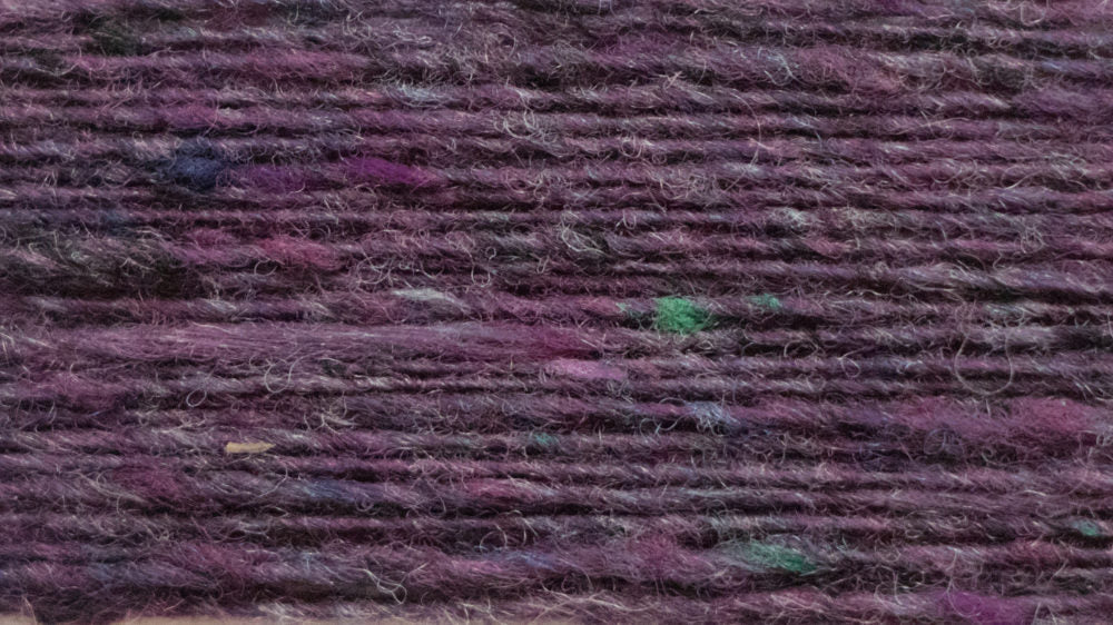Banbha - 80% Merino, 10% Cashmere, 10% Mulberry Silk Tweed – FolkloreYarns